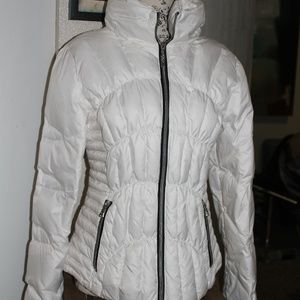 Guess | Jackets & Coats | Guess White Puffer Jacketlike New | Poshmark